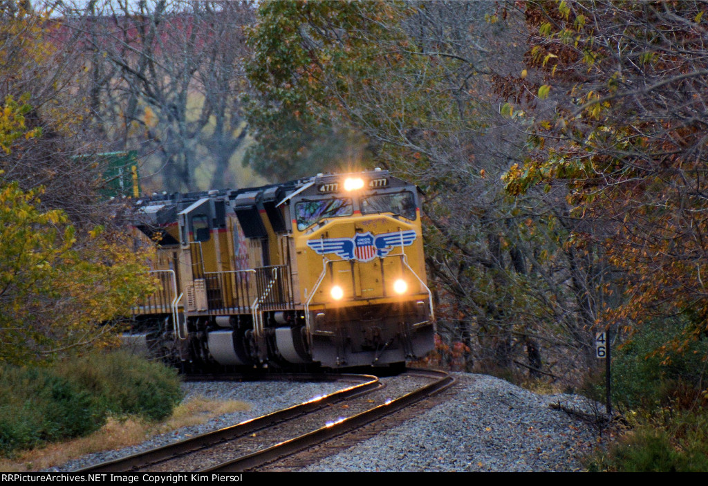 UP 4777 NS Train 212